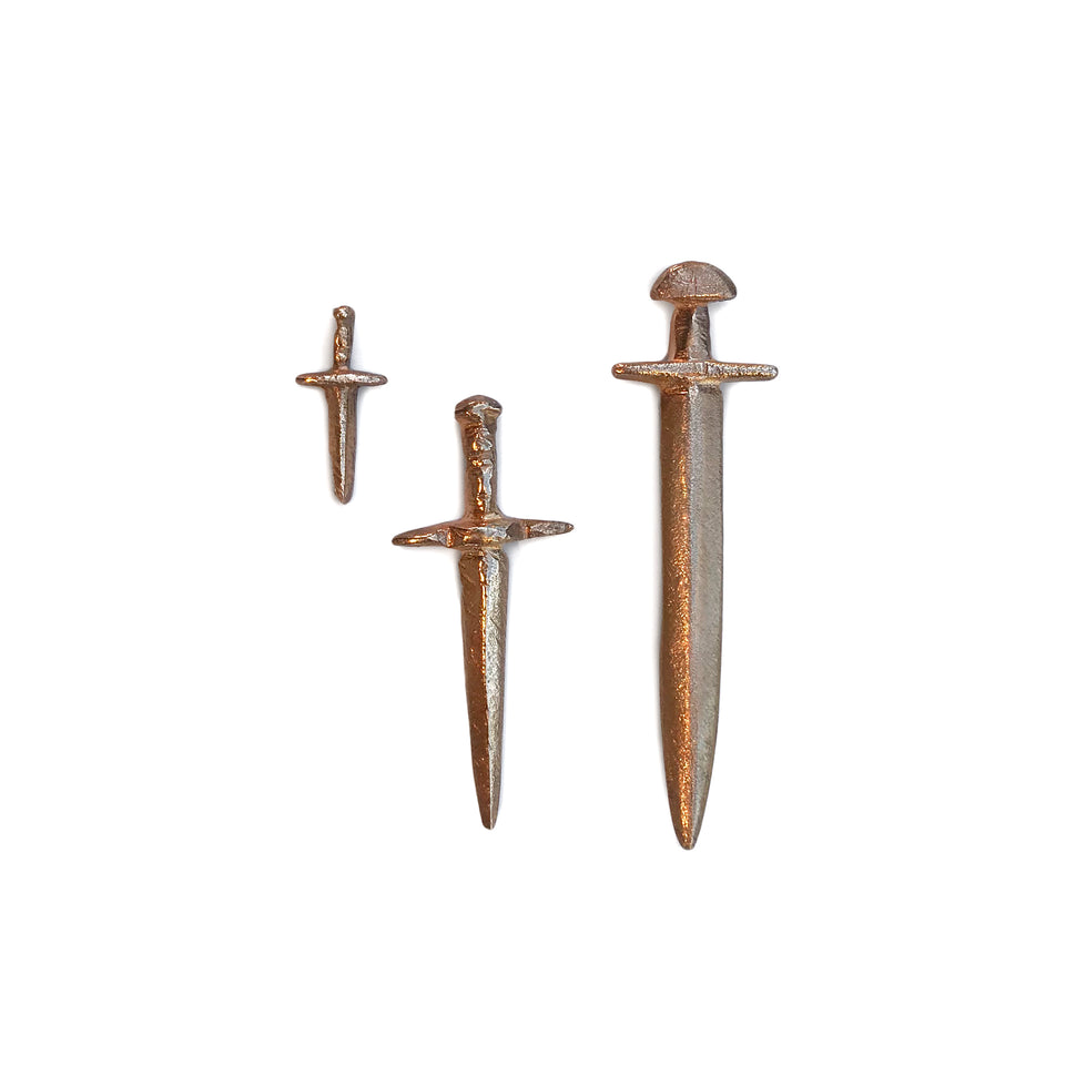 Dagger Lapel Pins – SAINT VAGABOND